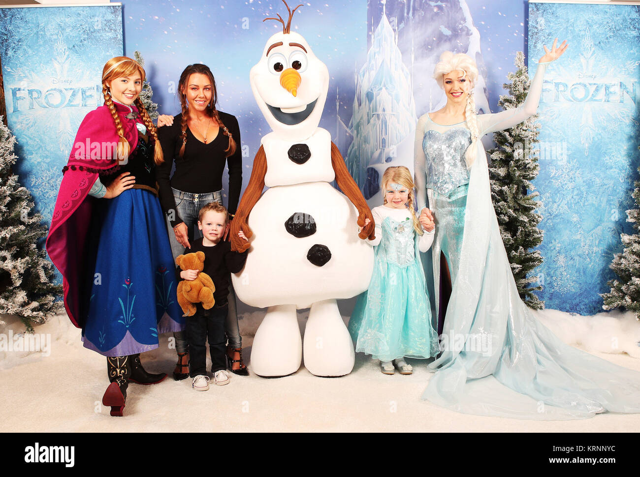 Michelle Heaton and daughter Faith (5) and son Aaron (3) meet much ...