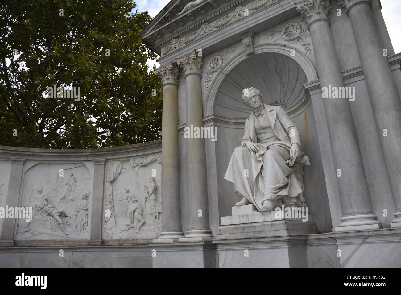 volksgarten,vienna,park,statue,grill parzer,monument,marble,franz ...