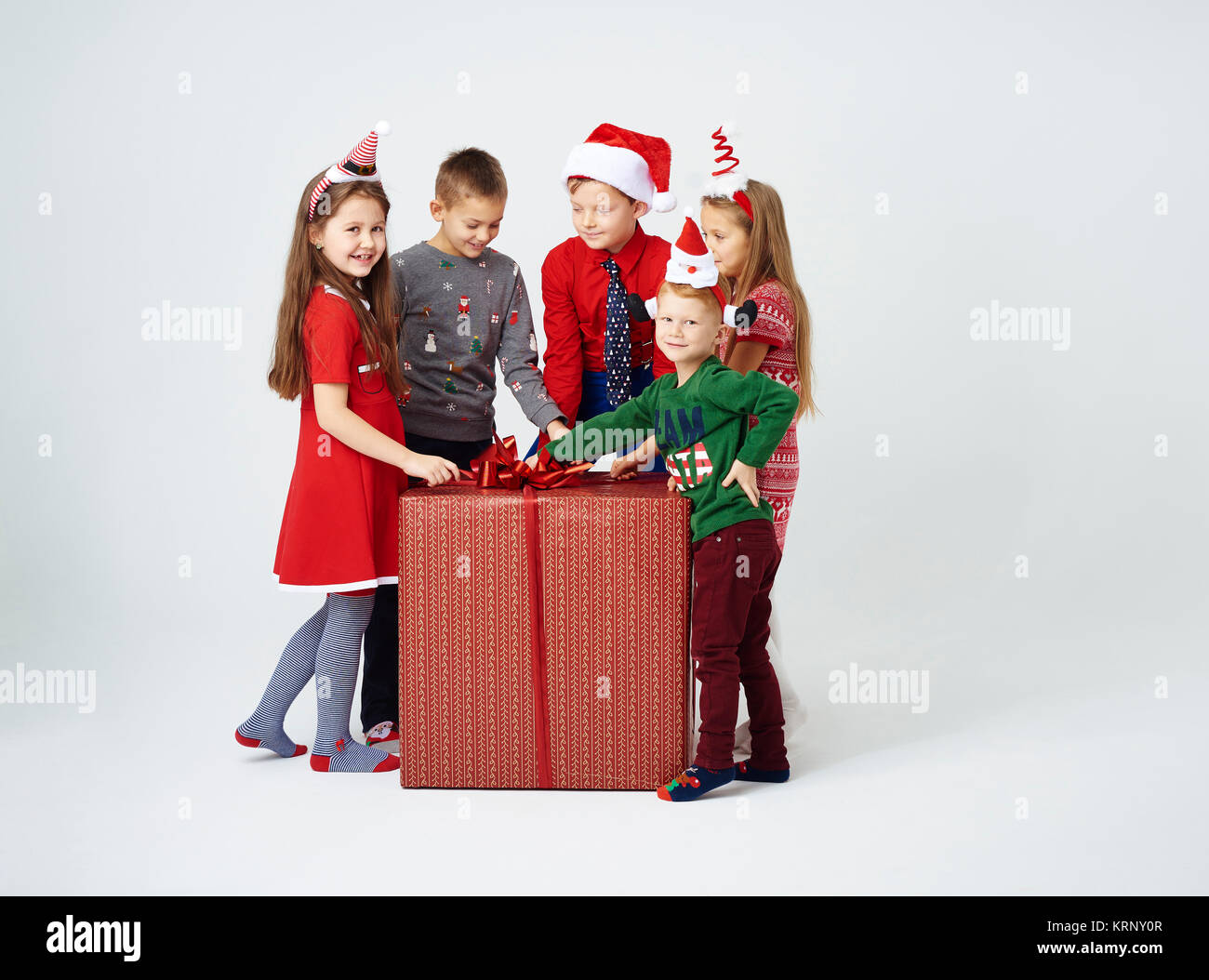 Surprise children hi-res stock photography and images - Alamy