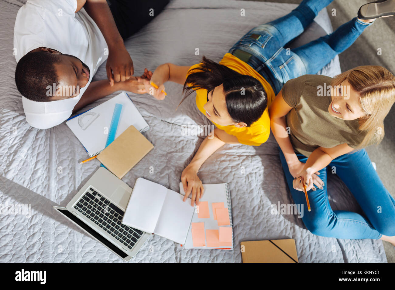 Creative project students group hi-res stock photography and images - Alamy