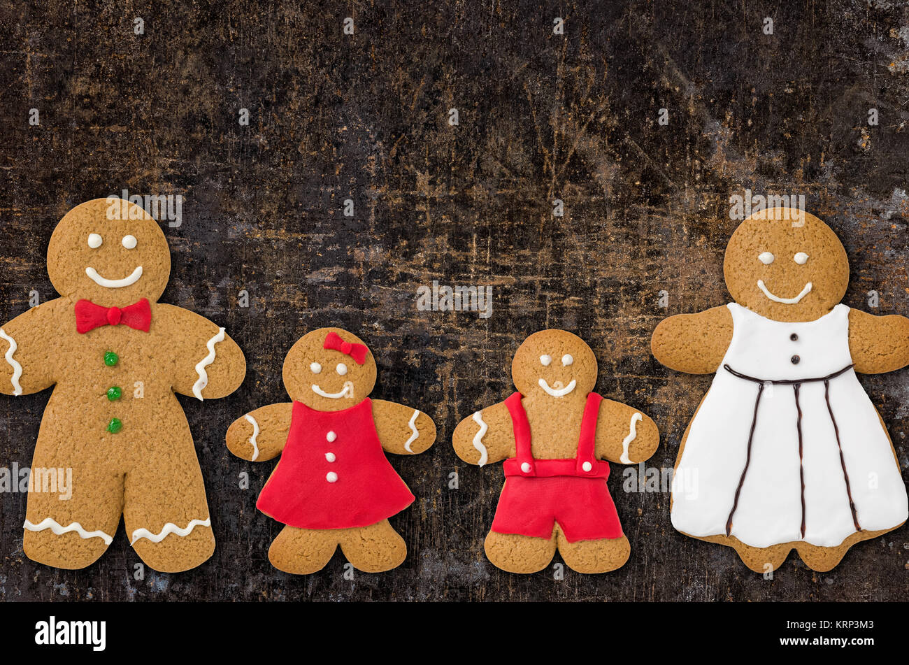 gingerbread family on baking sheet Stock Photo - Alamy