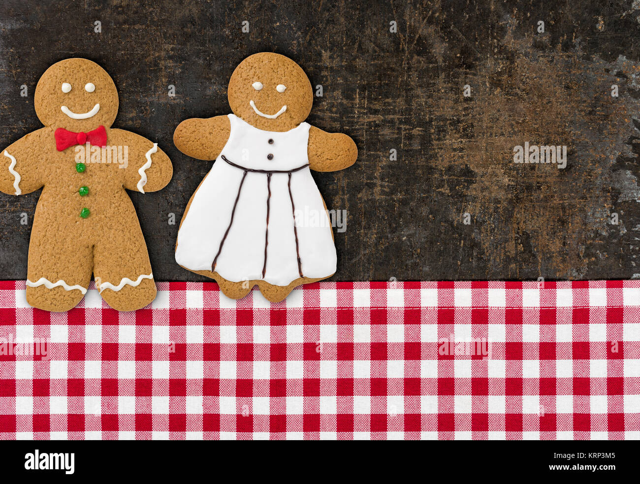 gingerbread man and gingerbread woman Stock Photo - Alamy