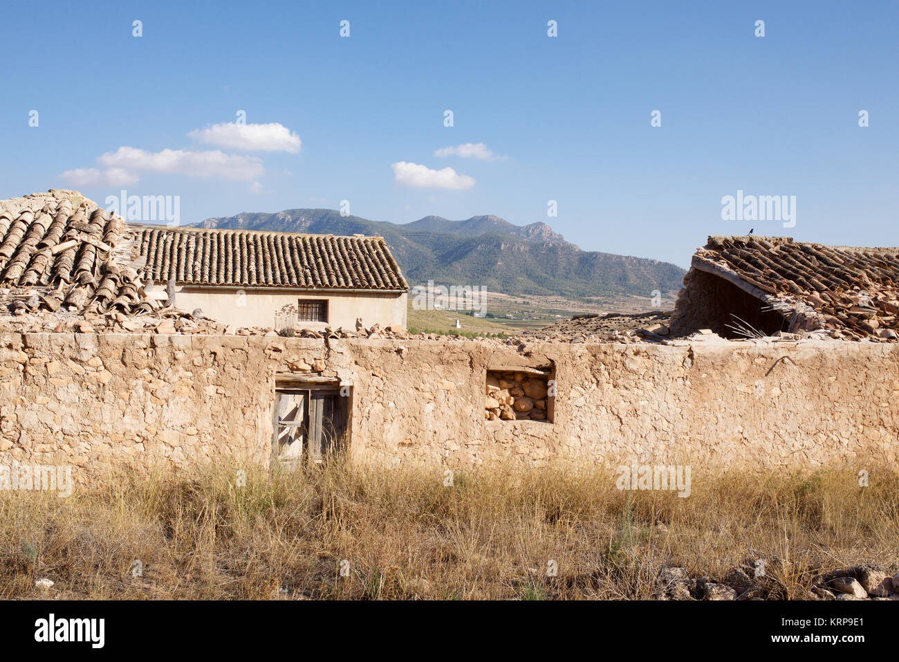 Run-down farmhouse in the countryside Stock Photo - Alamy