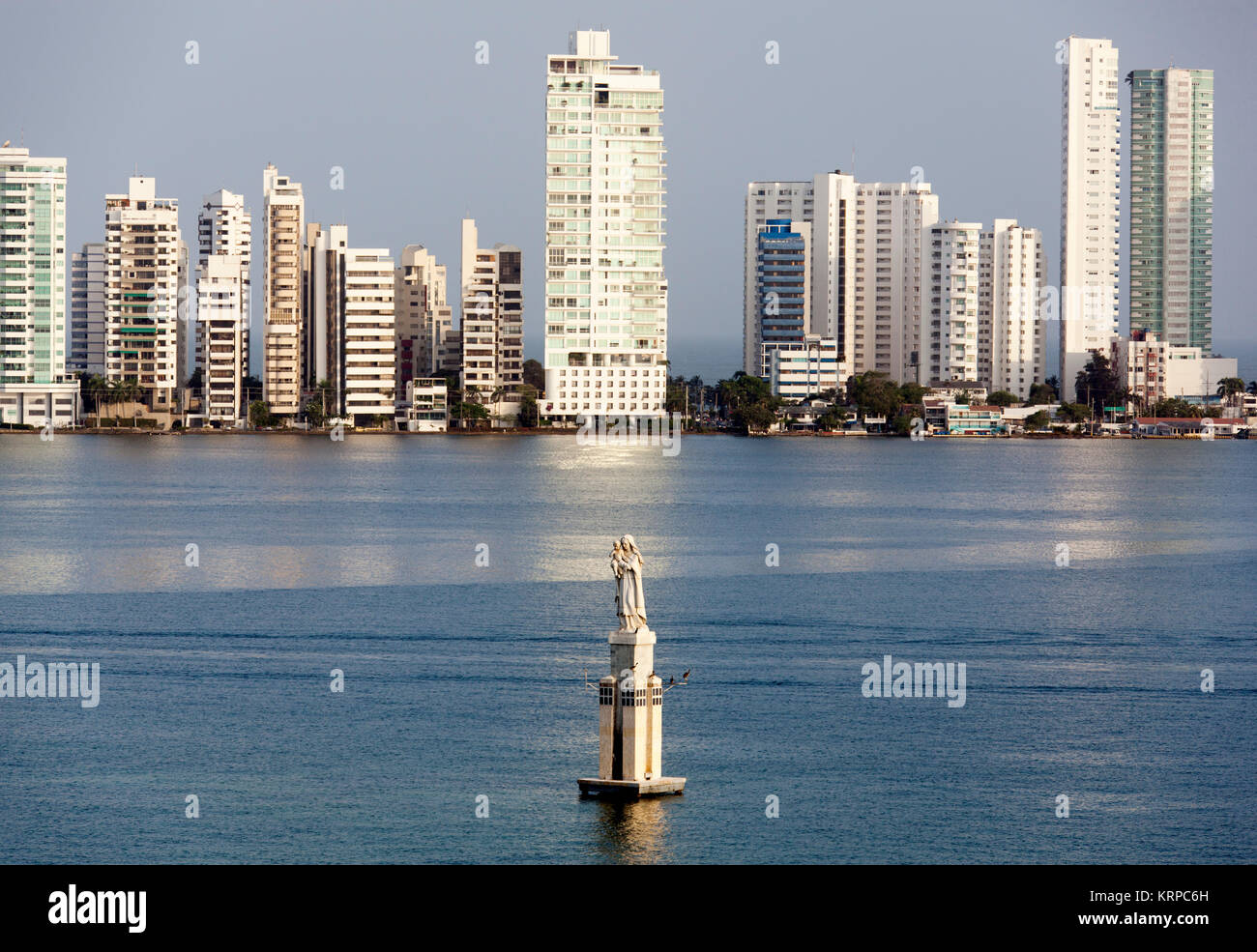 Sculpture On A Water Stock Photo - Alamy
