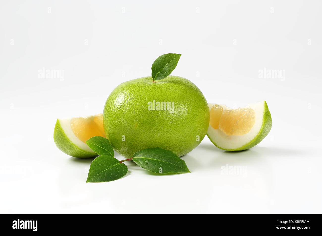ripe green grapefruit Stock Photo - Alamy
