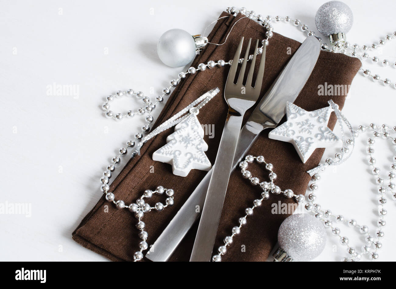 Christmas table place setting. Holidays background Stock Photo - Alamy