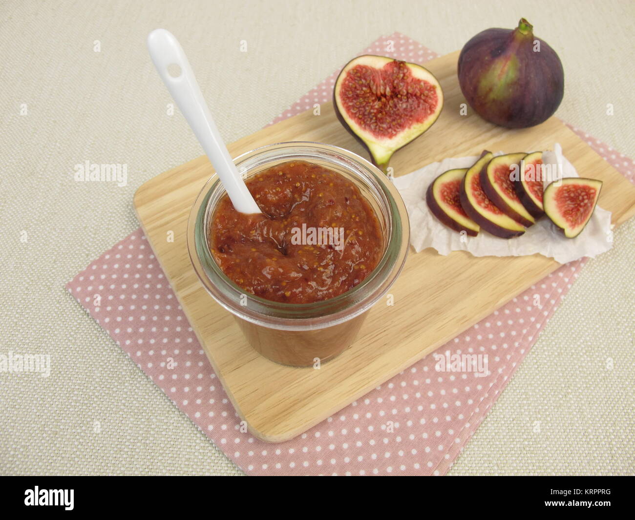 Feigenchutney hi-res stock photography and images - Alamy