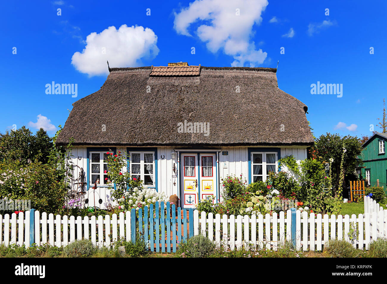 The captains cottage hi-res stock photography and images - Alamy