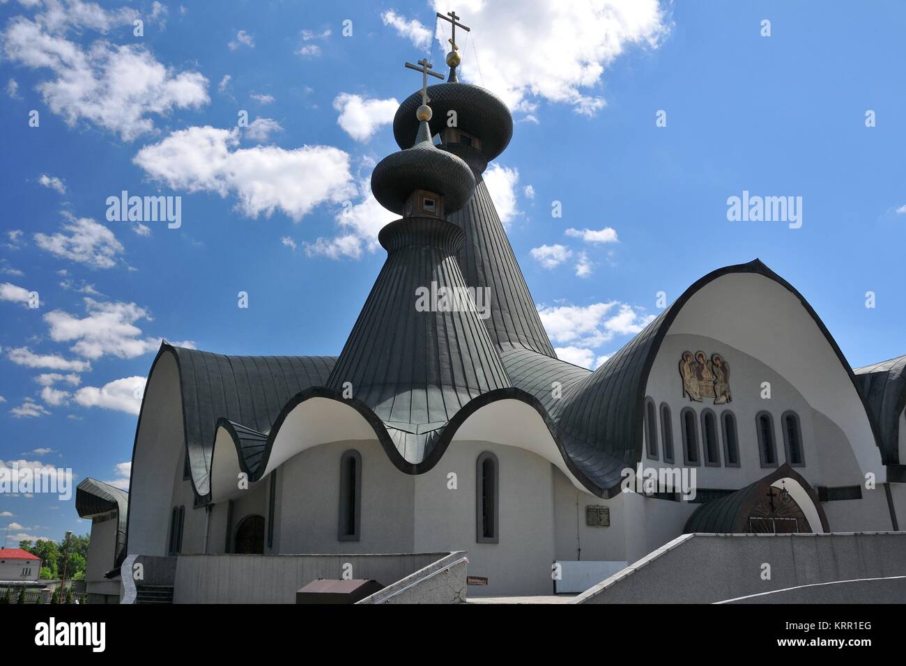 Orthodox holy trinitys church hi-res stock photography and images - Alamy