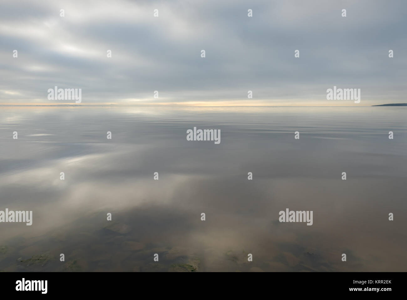 Morecambe Bay seen from The Cove Silverdale Stock Photo - Alamy