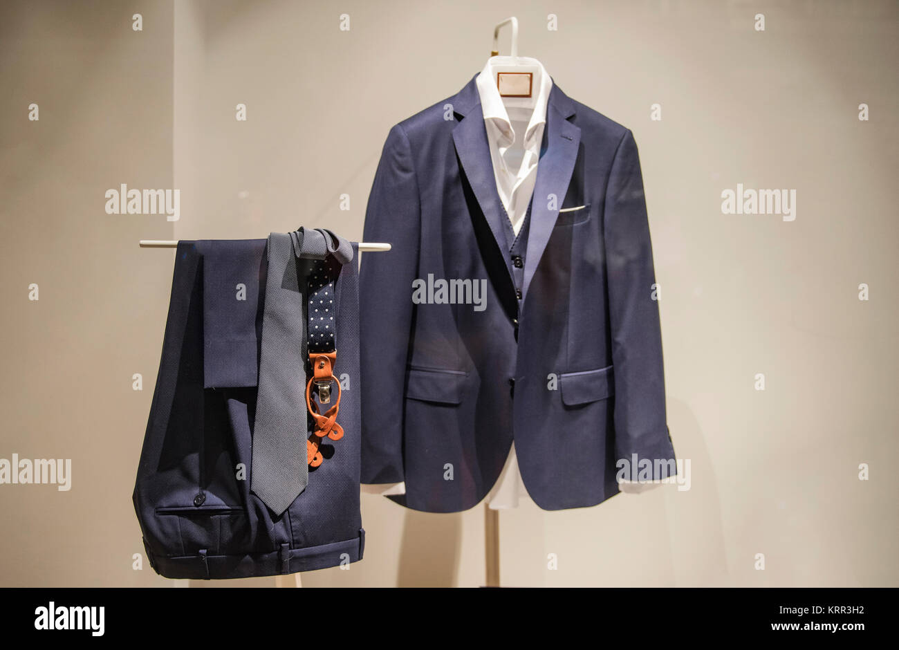 Tie rack london hi-res stock photography and images - Alamy