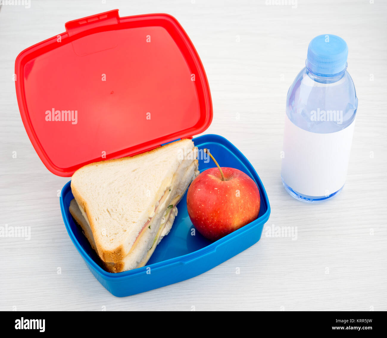 School lunch box hi-res stock photography and images - Alamy