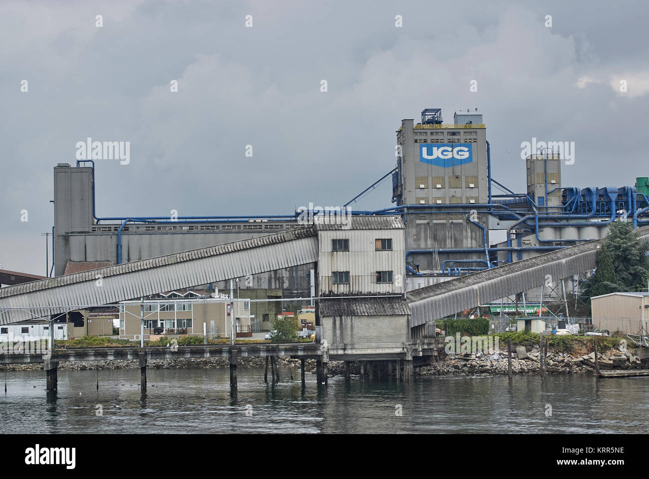 images of the port and rail head in vancouver harbor, canada Stock ...