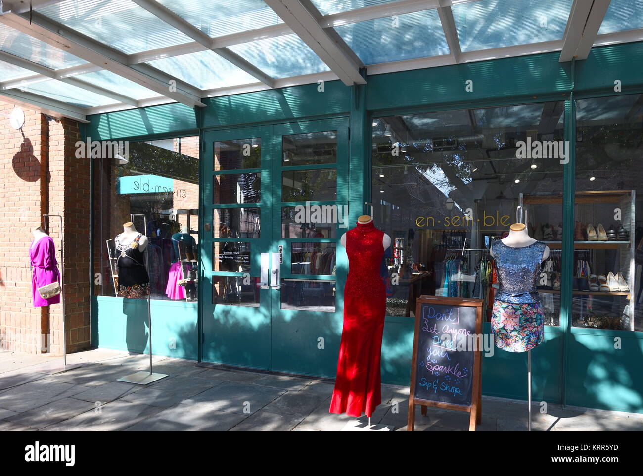 Store items hi-res stock photography and images - Alamy