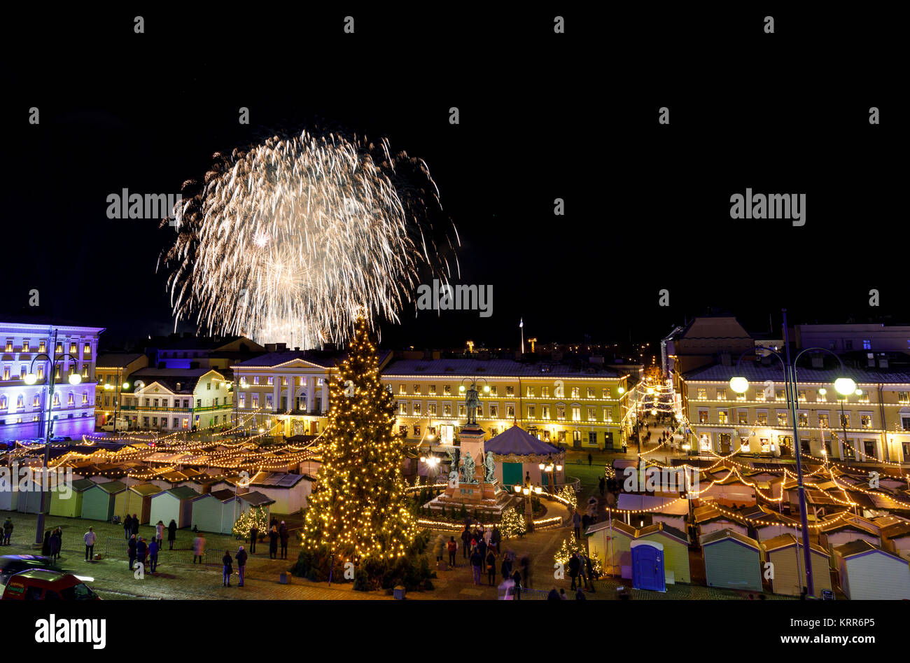 Helsinki christmas market hi-res stock photography and images - Alamy