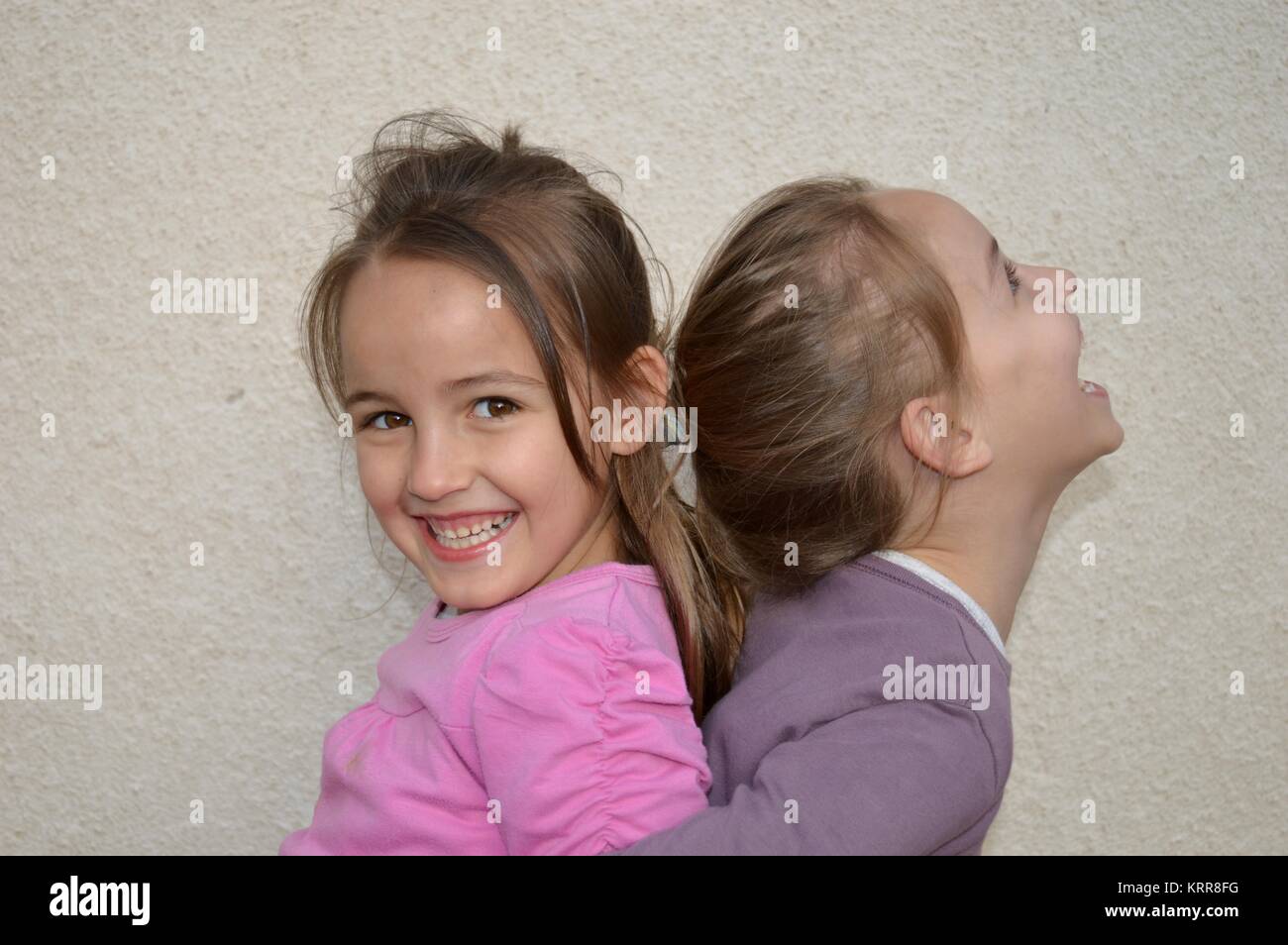 Two girls hi-res stock photography and images - Alamy