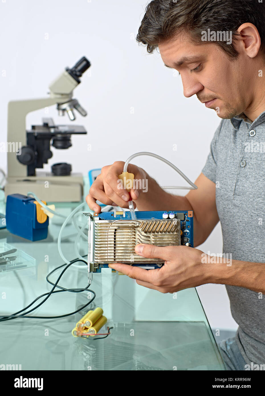 Computer facility hi-res stock photography and images - Alamy