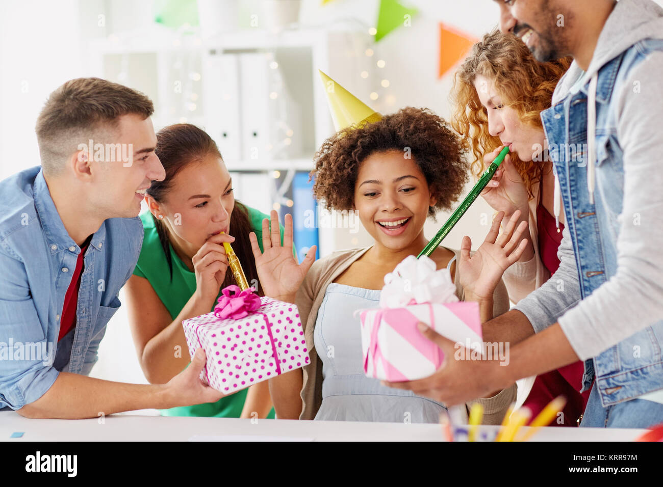 Birthday celebration team hi-res stock photography and images - Alamy