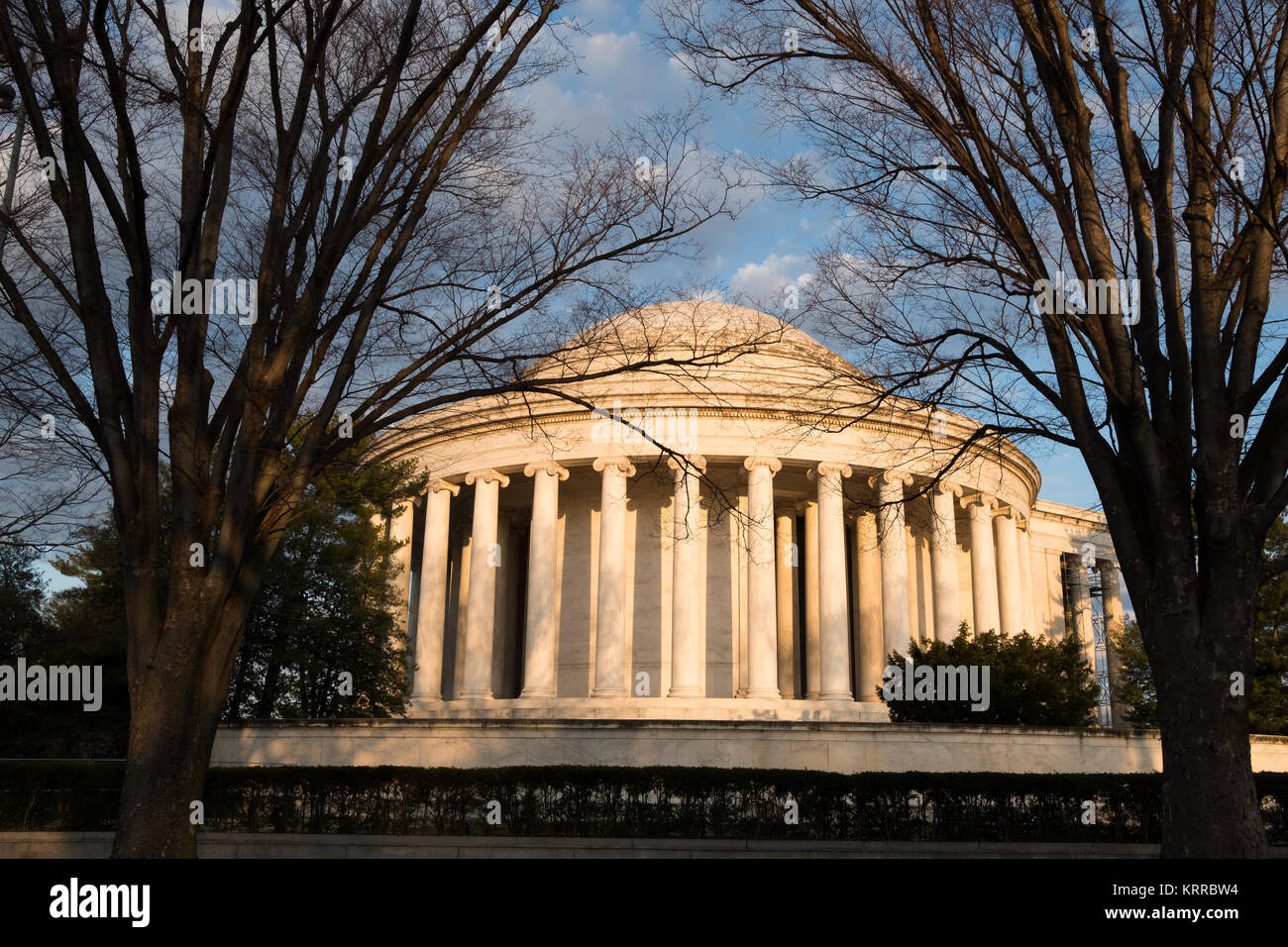 Jefferson Memorial Washington DC // WASHINGTON DC — The Jefferson ...