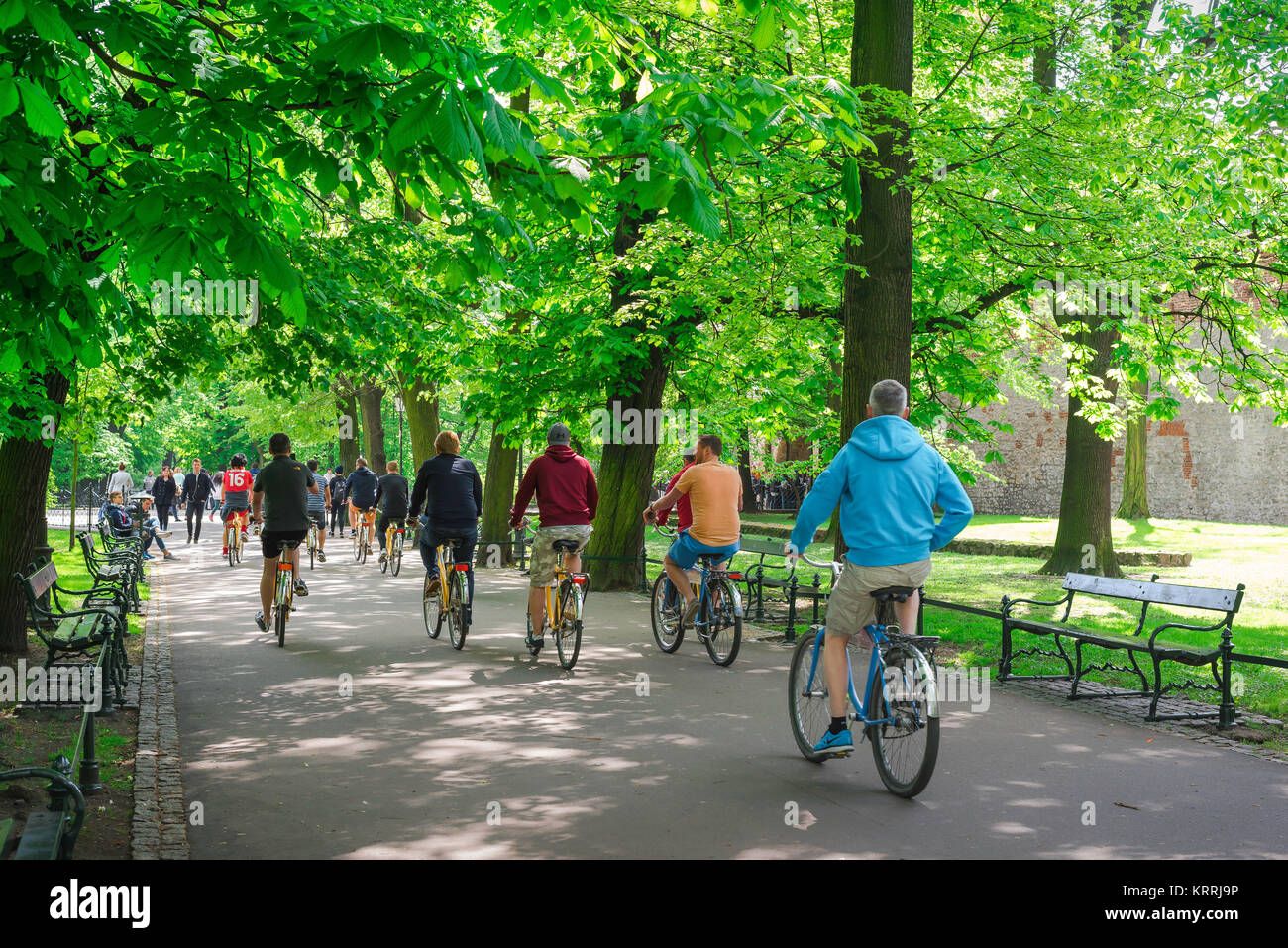 Riding bikes hi-res stock photography and images - Alamy