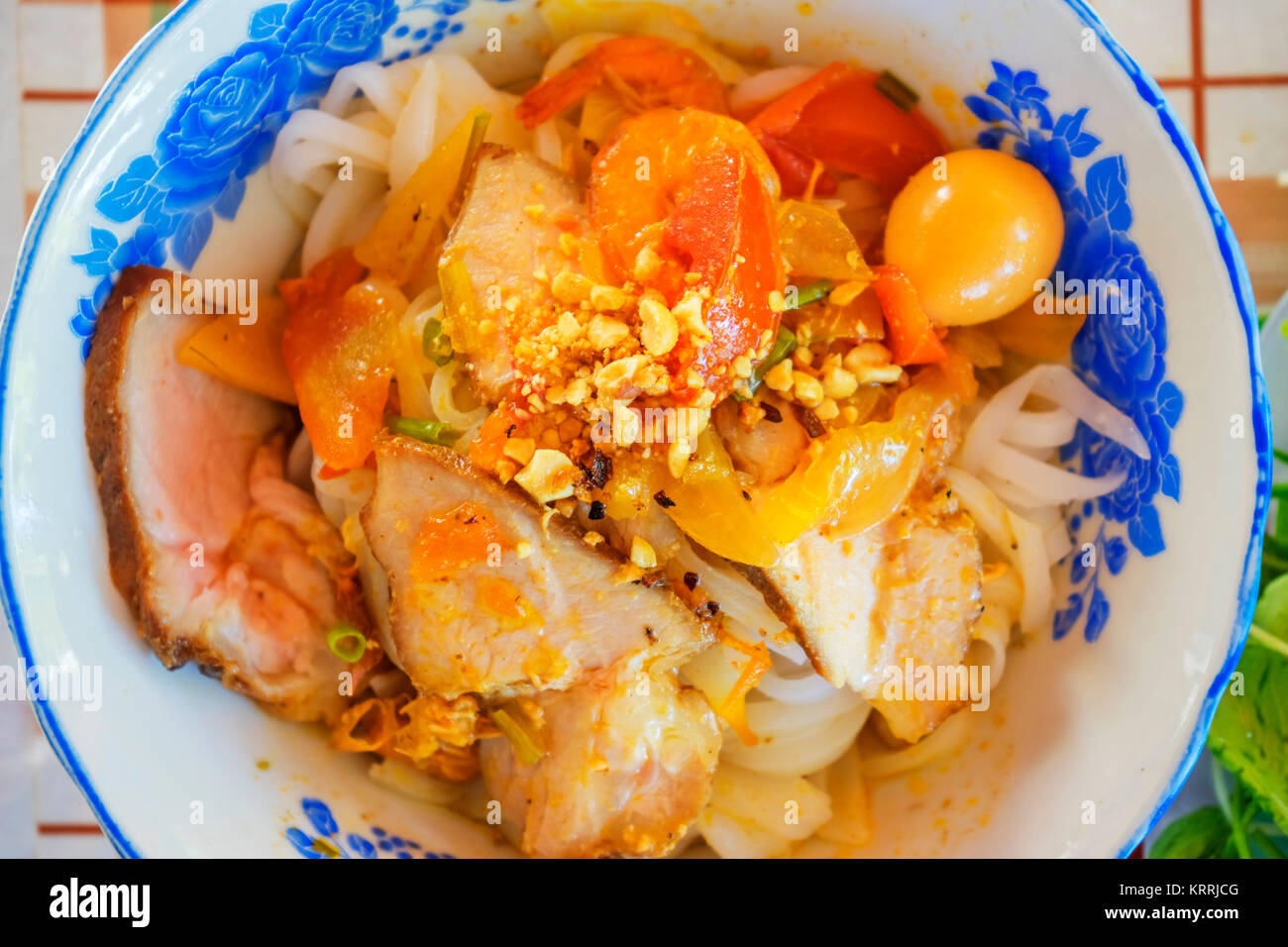Mi Quang - vietnamese food at Hoi An, Vietnam Stock Photo - Alamy