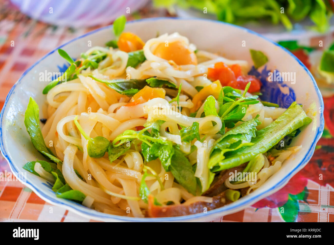 Mi Quang - vietnamese food at Hoi An, Vietnam Stock Photo - Alamy
