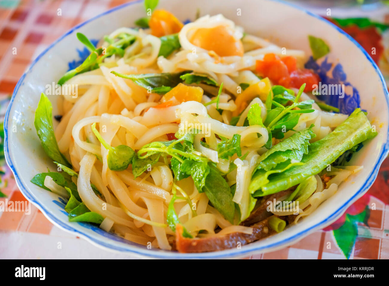 Mi Quang - vietnamese food at Hoi An, Vietnam Stock Photo - Alamy