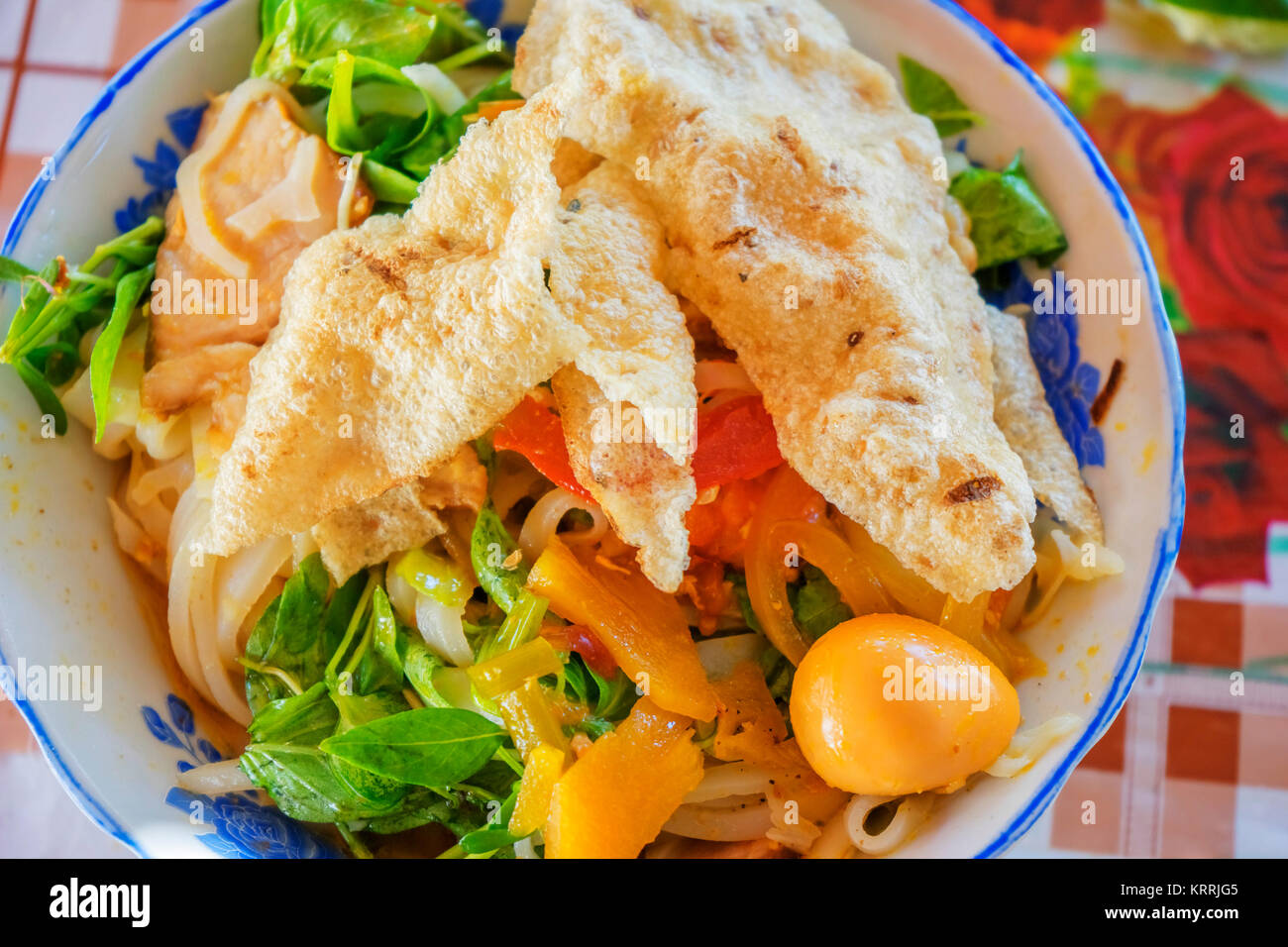 Mi Quang - vietnamese food at Hoi An, Vietnam Stock Photo - Alamy