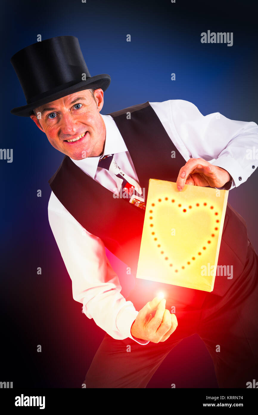 Magic act hi-res stock photography and images - Alamy
