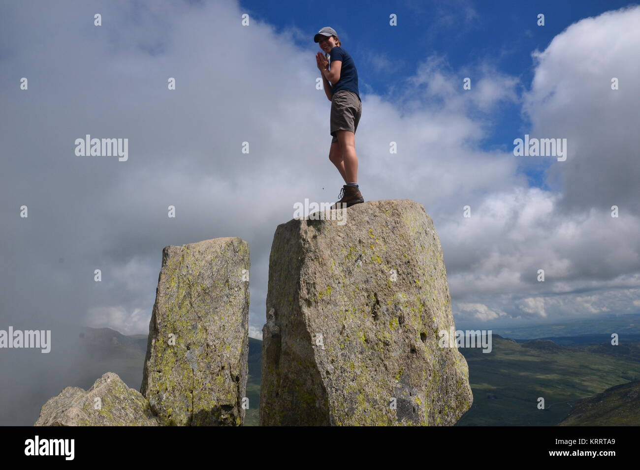 Snowdonia mount tryfan summer hi-res stock photography and images - Alamy