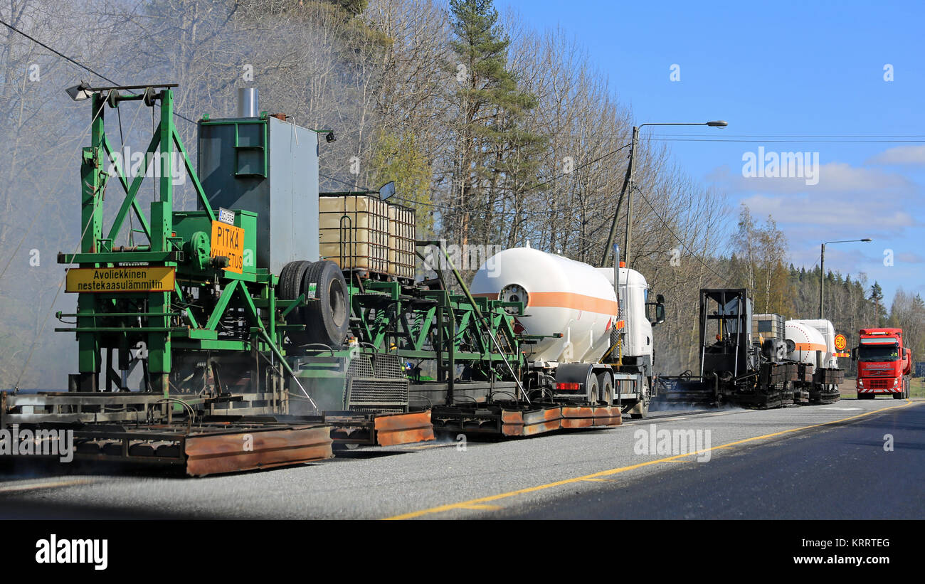 Asphalt binder hi-res stock photography and images - Alamy