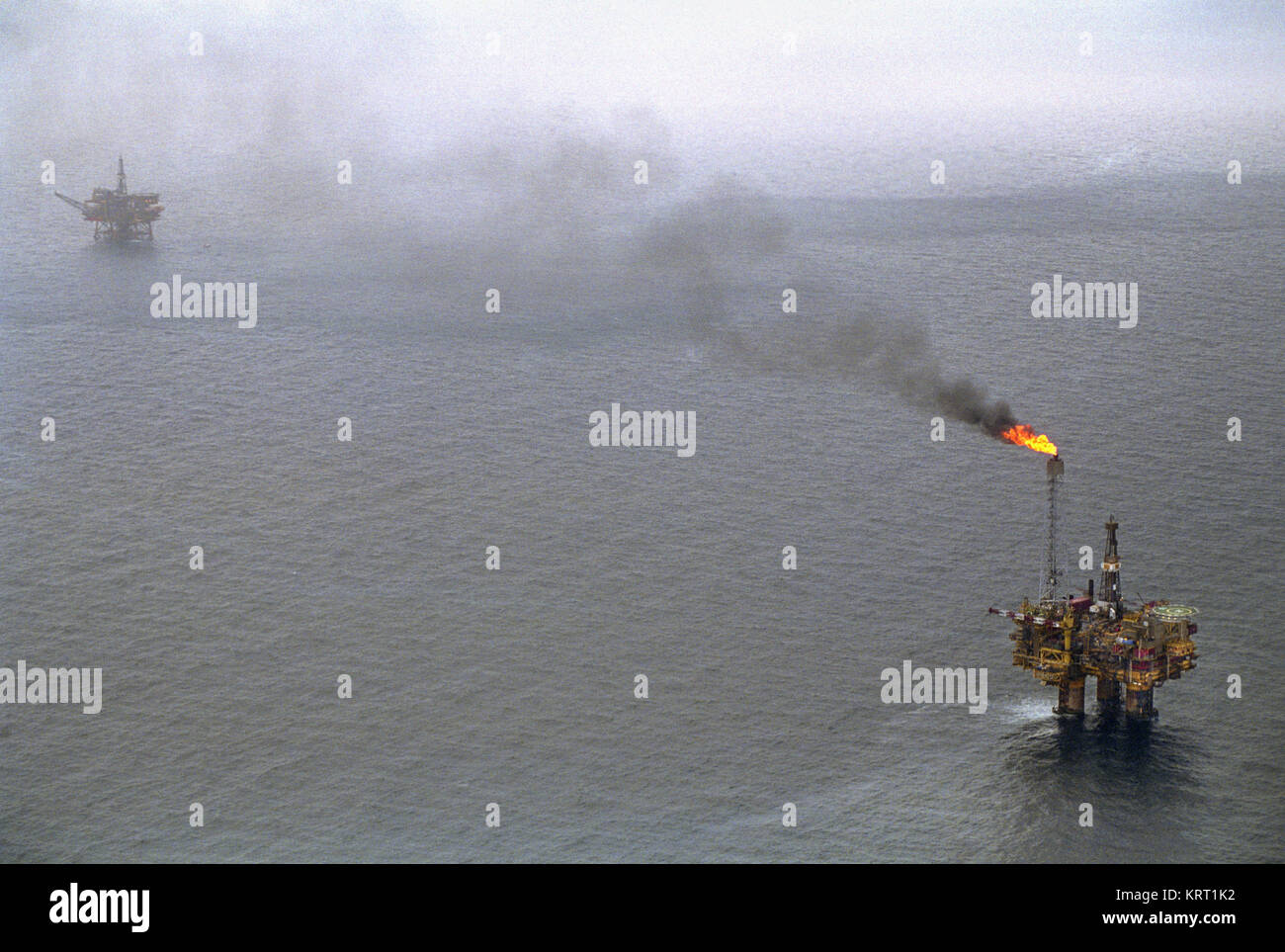 Offshore Oil Drill High Resolution Stock Photography and Images - Alamy