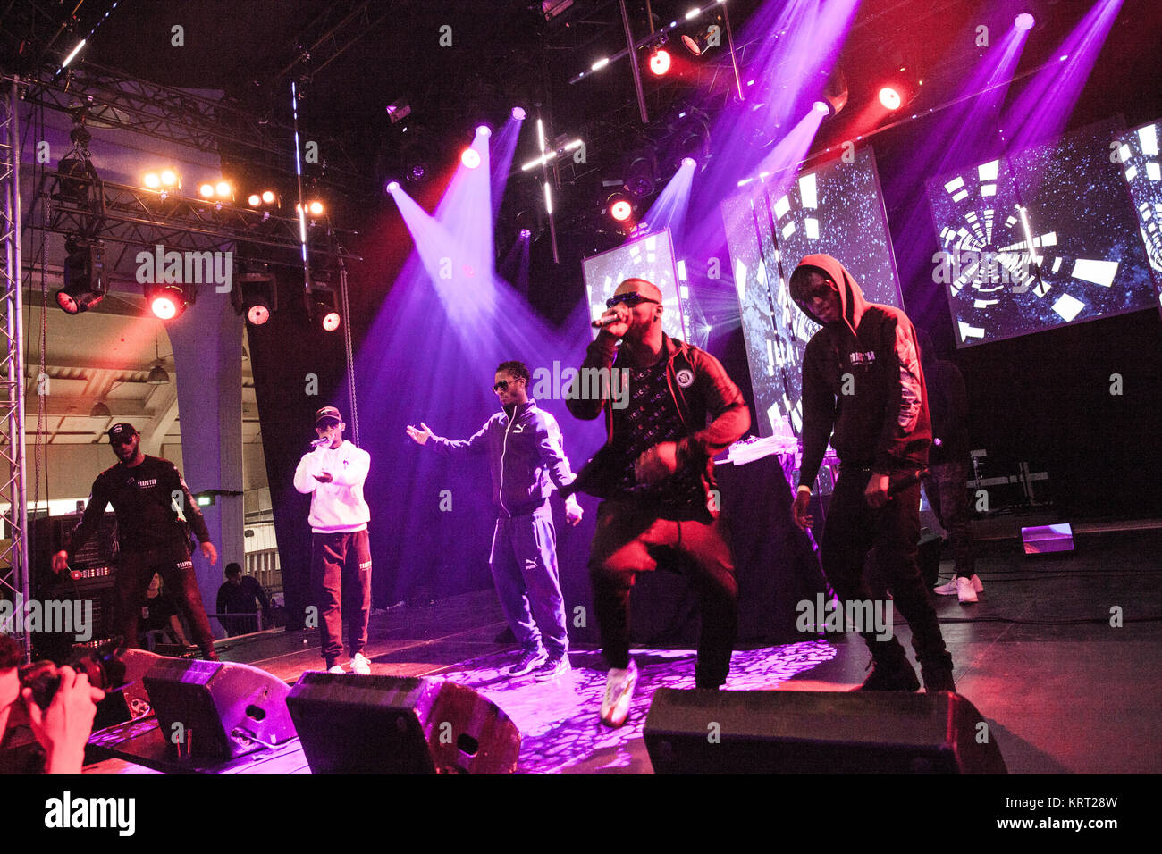 Section boyz rap group hi-res stock photography and images - Alamy