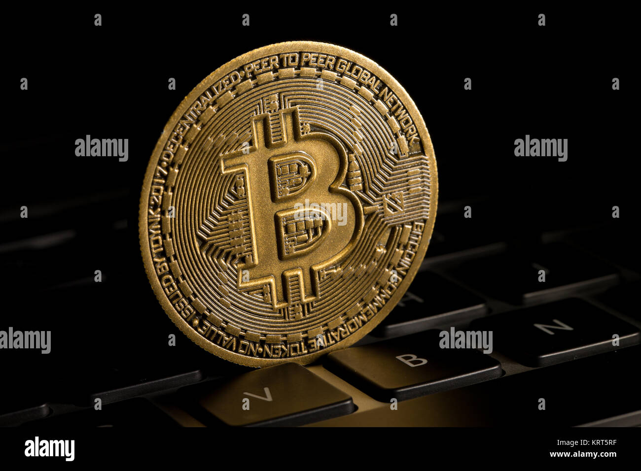 Physical keyboard hi-res stock photography and images - Alamy