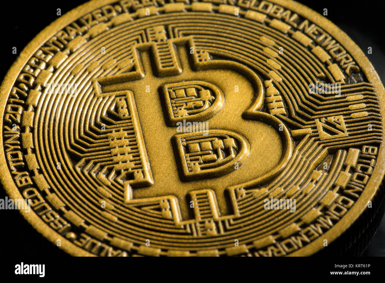 Gold Bitcoin coin Stock Photo - Alamy