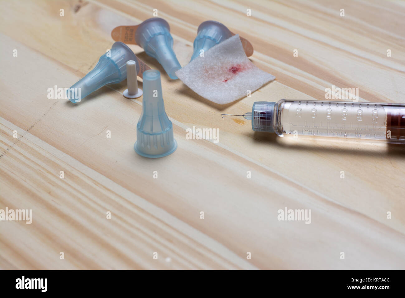diabetic insulin pen with needles and wood background Stock Photo - Alamy