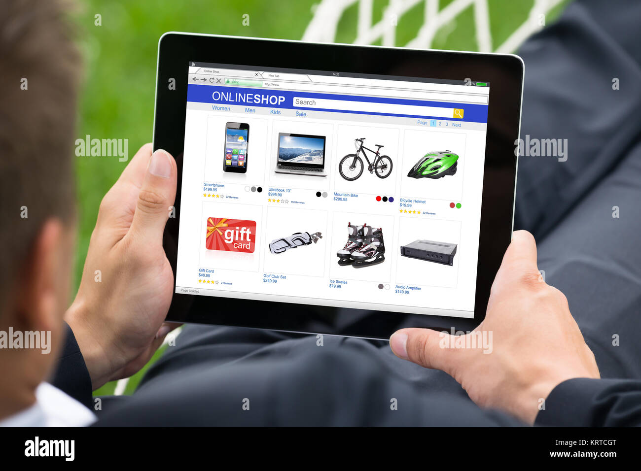 Man watching stock market on hi-res stock photography and images - Alamy