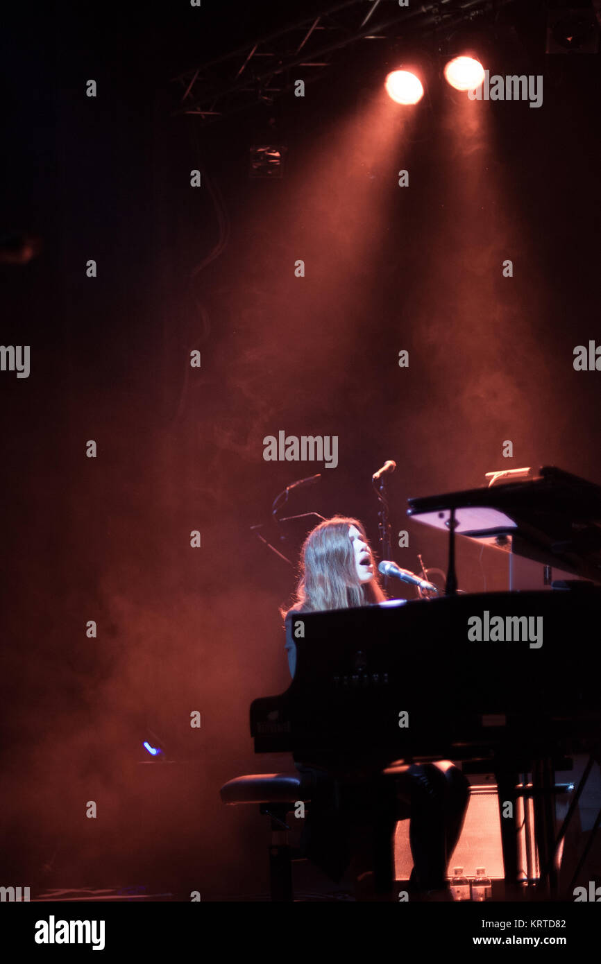 Austrian musician singer hi-res stock photography and images - Alamy