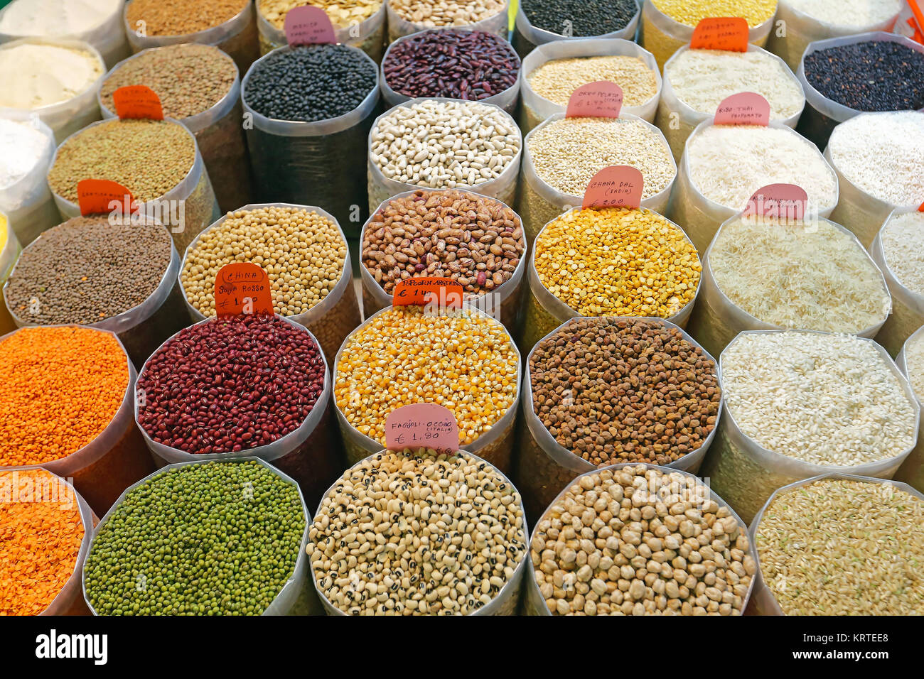 Dried Grains And Beans Market High Resolution Stock Photography and ...