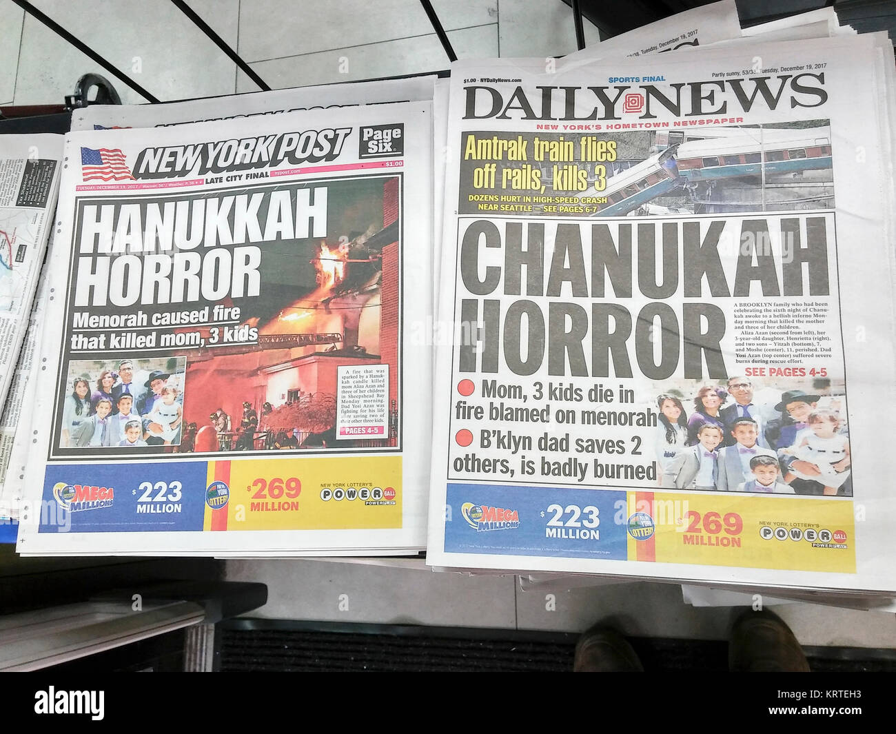 Death of newspapers hi-res stock photography and images - Alamy