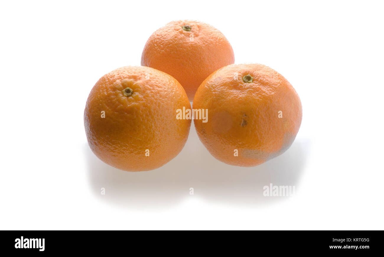 Three mandarins hi-res stock photography and images - Alamy