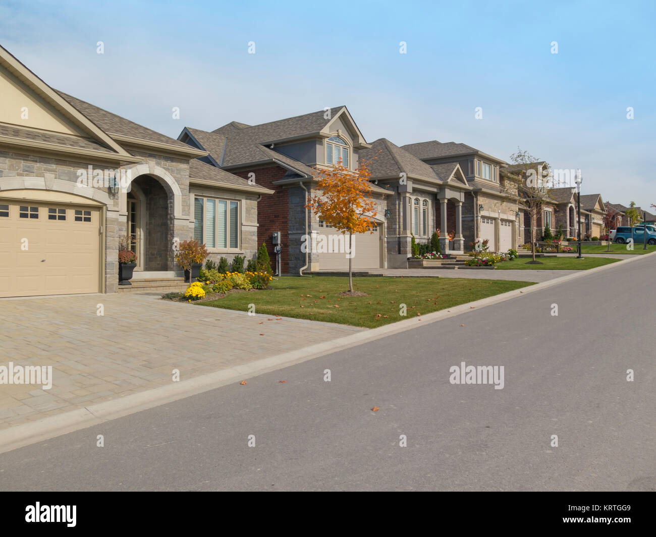 New Home construction of subdivision in Ontario, Canada Stock Photo - Alamy