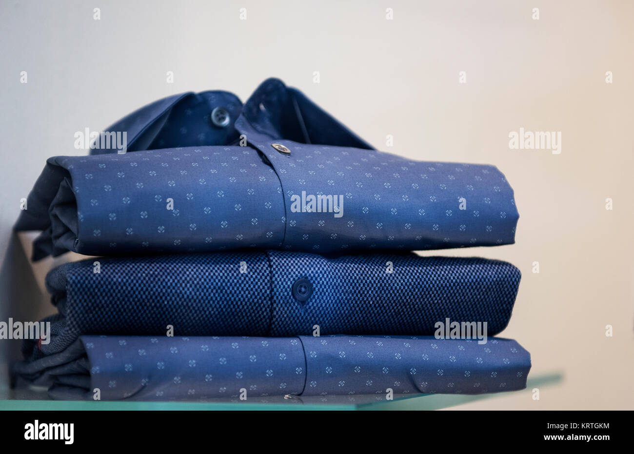 Row of striped shirts hi-res stock photography and images - Alamy