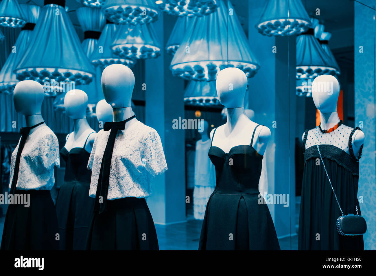Clothing store display hi-res stock photography and images - Alamy