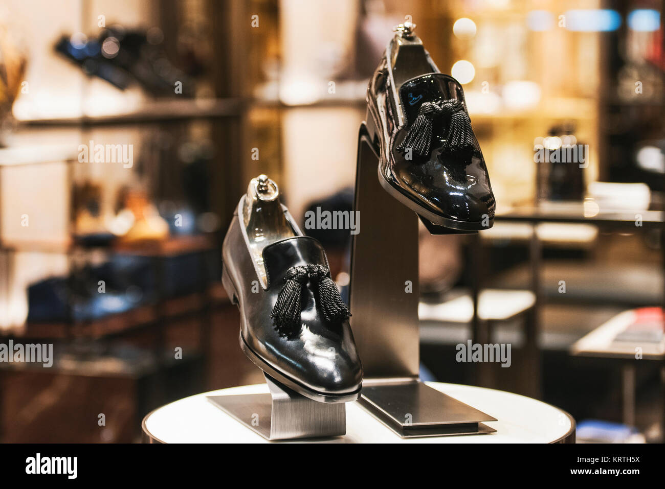 Women shoes in a luxury store Stock Photo - Alamy