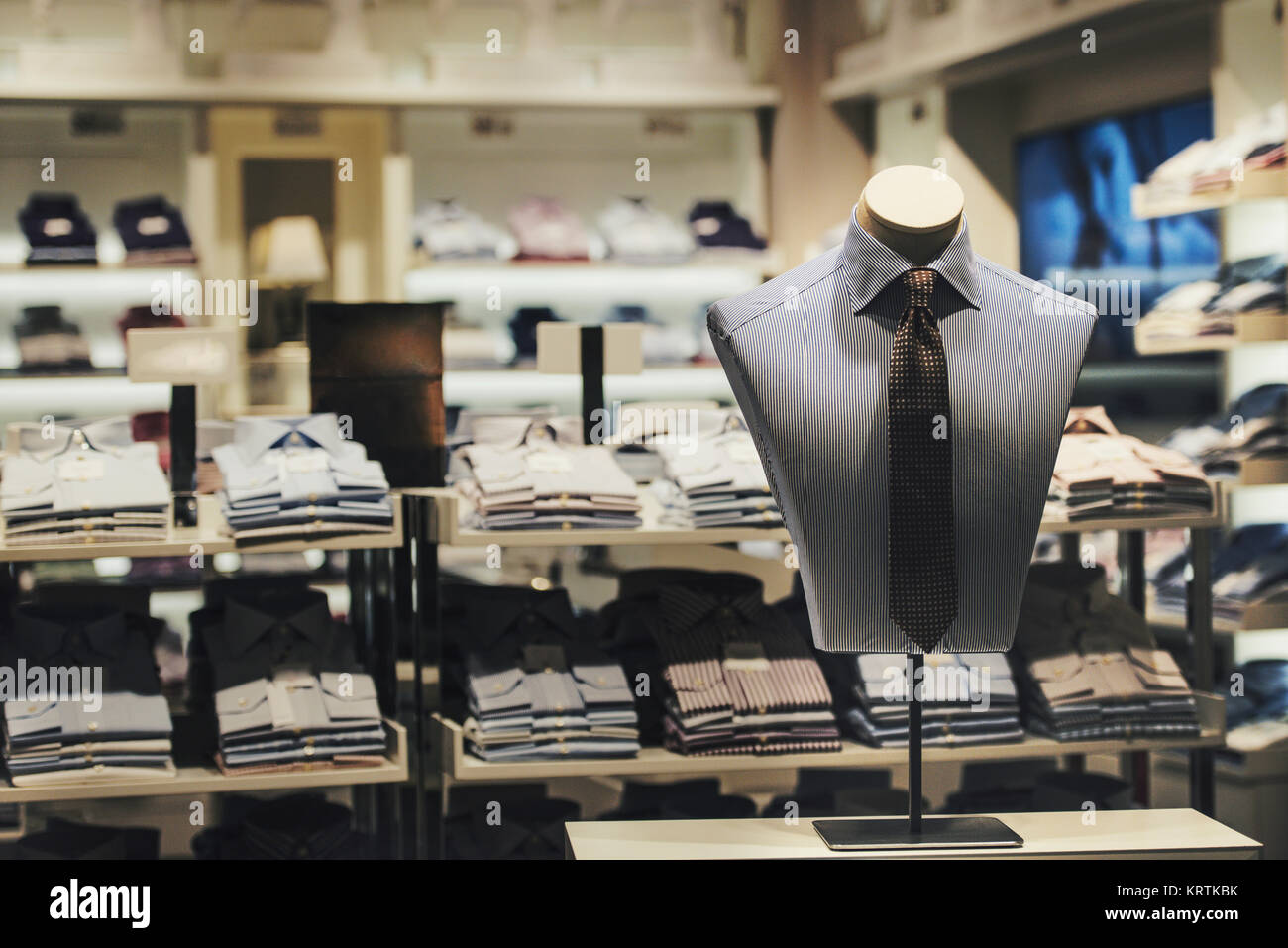 Elegant boutique hi-res stock photography and images - Alamy