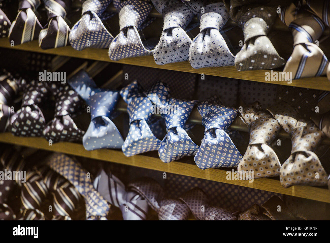 Men with ties hi-res stock photography and images - Alamy