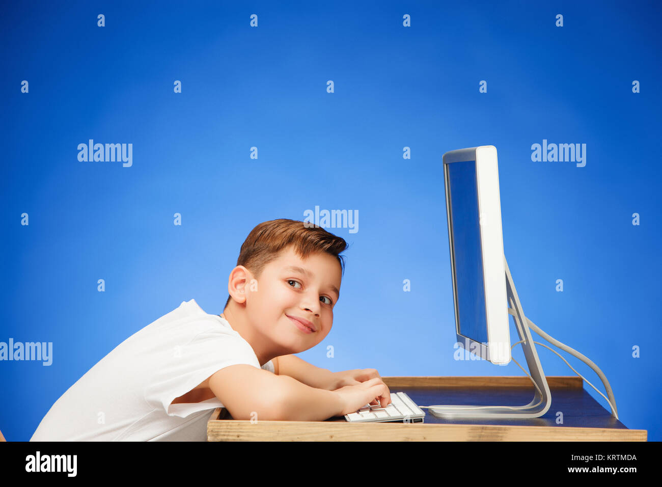 Person preschooler smiling typing hi-res stock photography and images ...