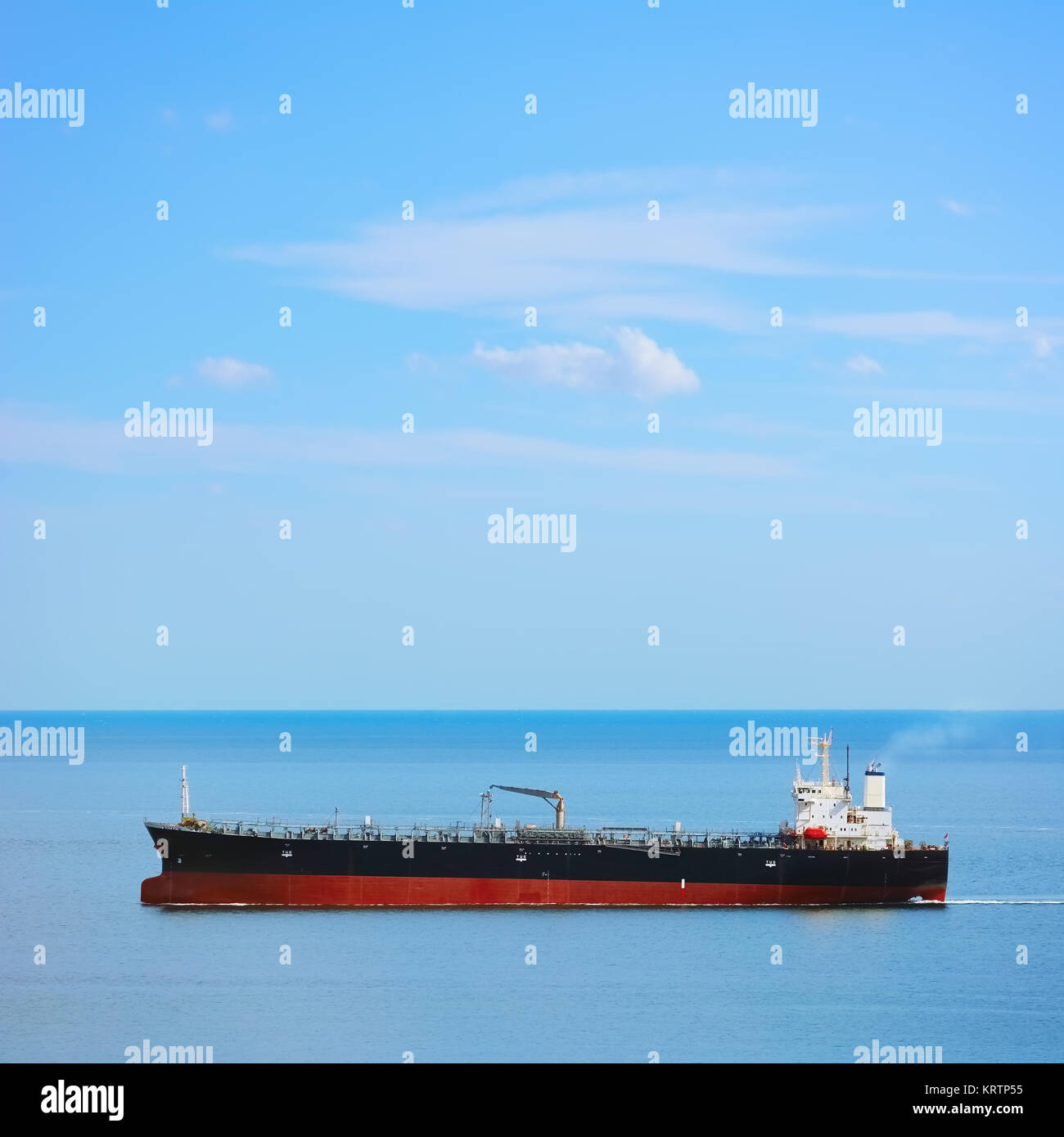 Oil tanker at sea hi-res stock photography and images - Alamy