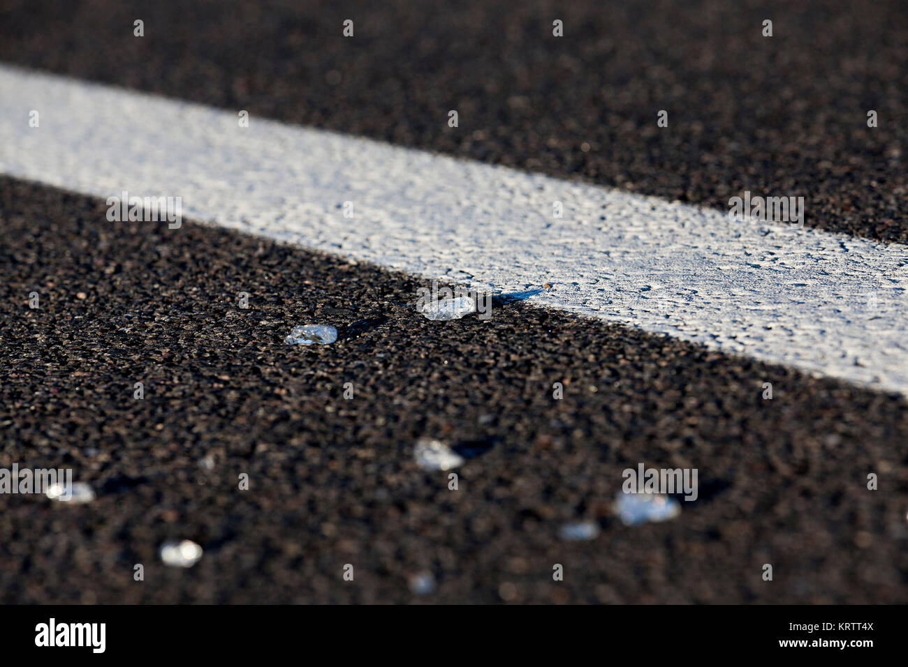 Broken glass window pavement hi-res stock photography and images - Alamy